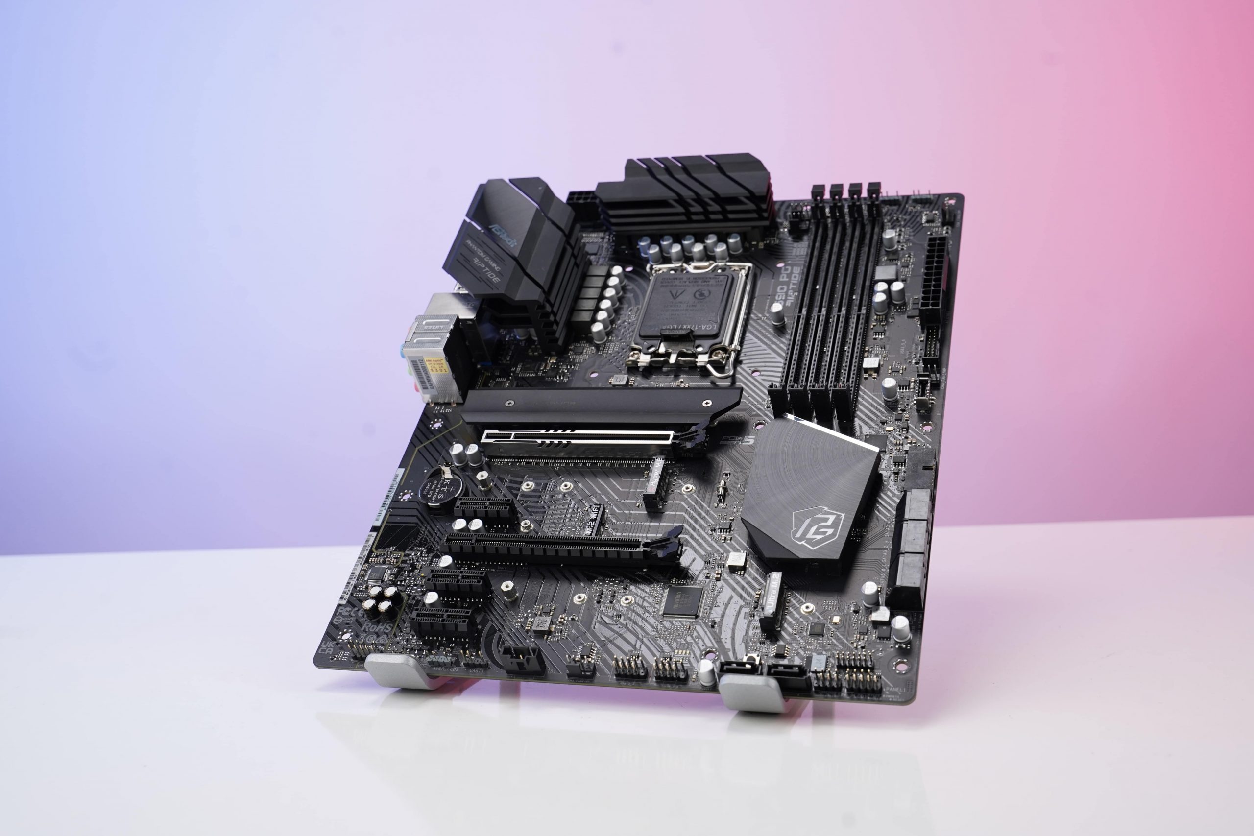 Đánh giá ASRock Z690 PG Riptide - Hướng ánh nhìn tới các game thủ cạnh ...