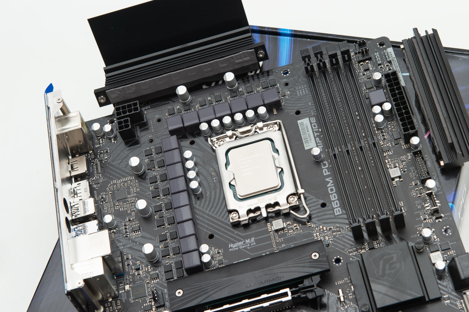 Đánh giá ASRock B660M PG Riptide - Vị vua mới ở phân khúc chủ đạo ...